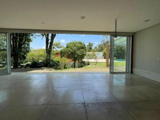 Casa com 4 suites, piscina e academia à venda, 630 m² por R$ 5.800.000 Granja Viana Cotia/SP
