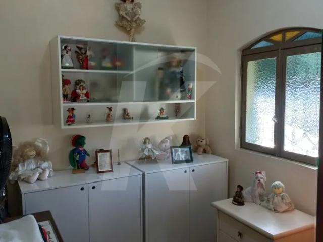 Casa com 4 salas 4 Quartos e 6 banheiros à Venda, 387 m²