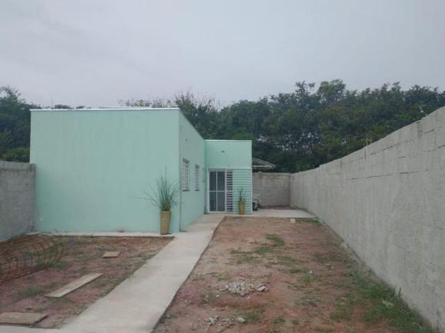 Casa com 53 m² 2 dormitórios à venda Jardim Califórnia Jacareí SP