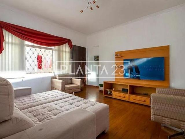 Casa com 500 m², 4 quartos e 3 vagas à venda no bairro Vila Madalena