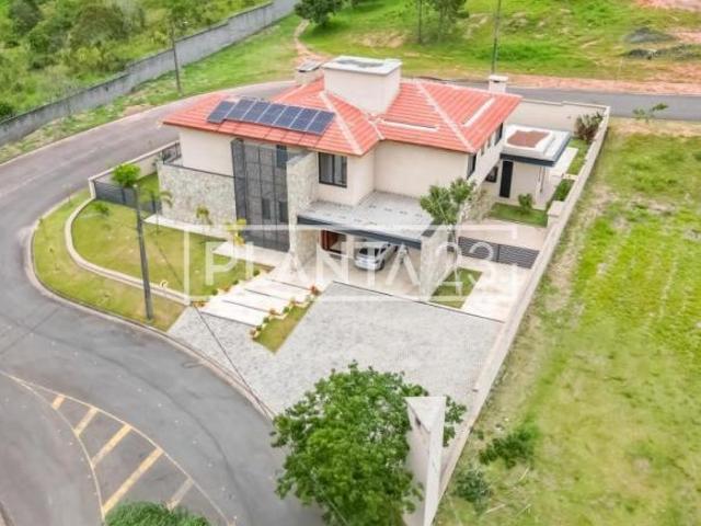 Casa com 500 m², 4 quartos sendo 4 suítes à venda no bairro Cidade Jardim