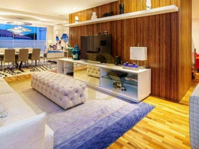 Casa com 500 m², 3 suítes à venda no bairro Pacaembu