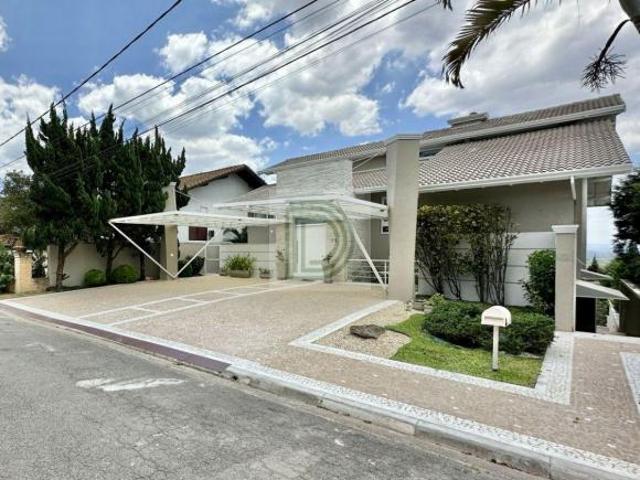 Casa com 503 m² e 4 quartos à venda em Aldeia da Fazendinha, conforto e elegância