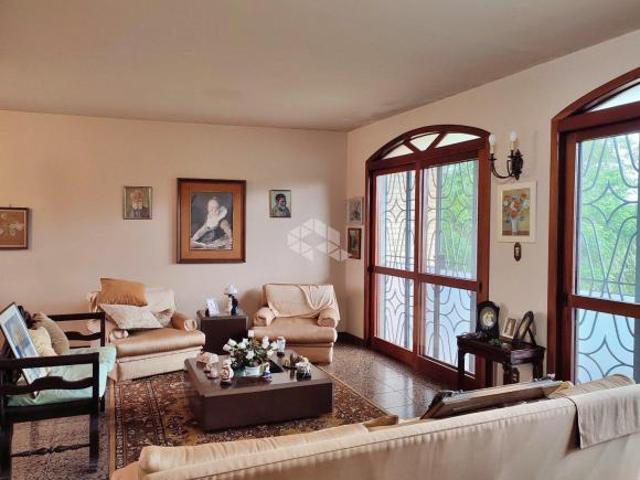 Casa com 520m² e 4 quartos à venda na Vila Assunção