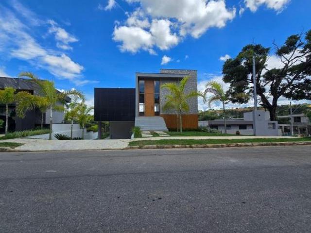 Casa com 530 m² e 4 quartos à venda no Condomínio Lagoa Santa Park Residence