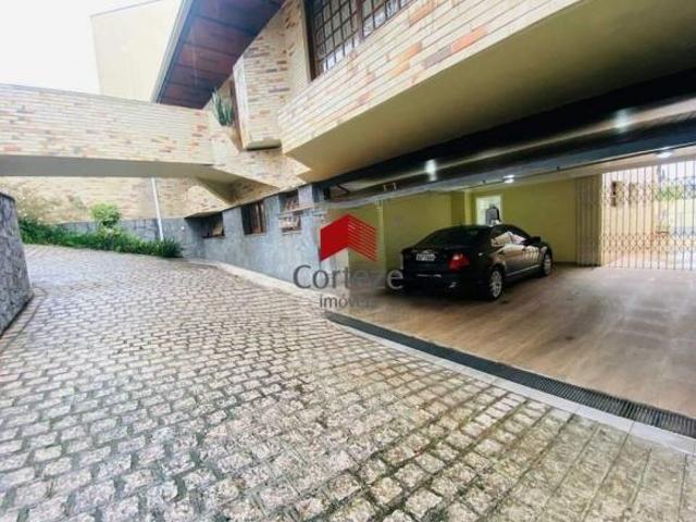 Casa com 551m² 4 quartos, à venda, no bairro Jardim Social em Curitiba