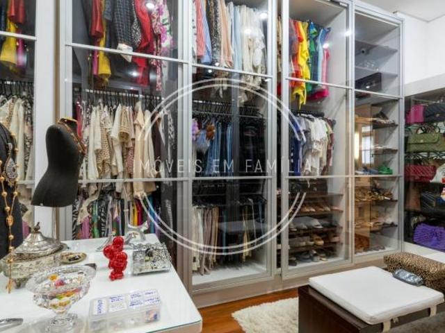 Casa com 584 m², 5 quartos sendo 5 suítes à venda no bairro Vila Madalena