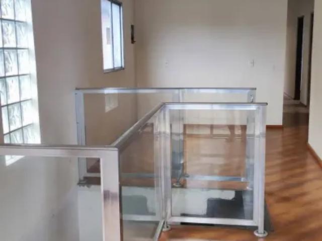 Casa com 5 dormitórios na Vila Campestre