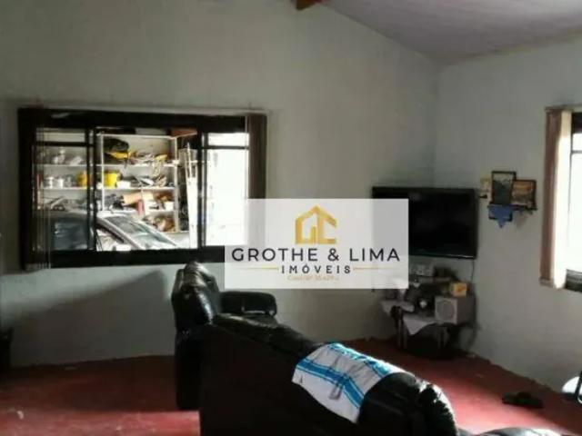 Casa com 5 dormitórios à venda, 240 m² por R$ 600.000,00 Vila Sinhá São José dos Campos/SP