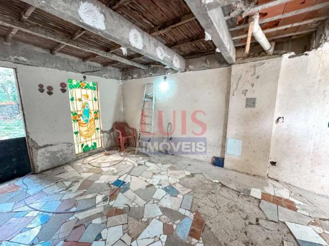 Casa com 5 dormitórios à venda, 368 m² por R$ 590.000,00 Itaipu Niterói/RJ