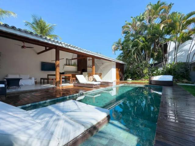 Casa com 5 dormitórios à venda, 500 m² por R$ 5.400.000,00 Barra da Tijuca Rio de Janeiro/RJ