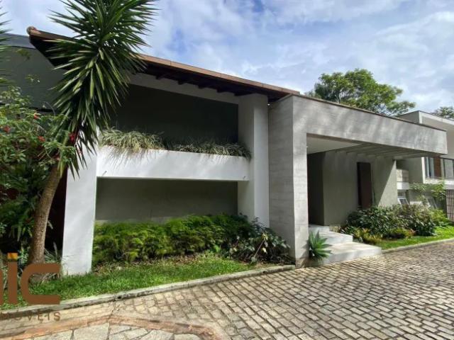Casa com 5 dormitórios à venda, 600 m² por R$ 5.100.000,00 Golfe Teresópolis/RJ