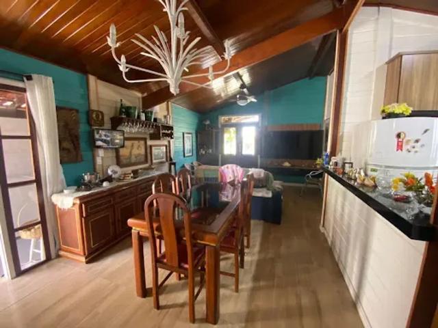 Casa com 5 dormitórios à venda, 350 m² por R$ 950.000,00 Centro São Pedro da Aldeia/RJ