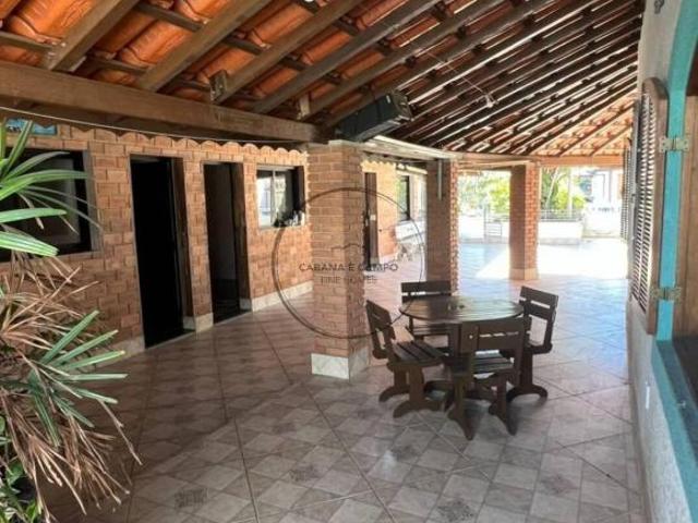 Casa com 5 dormitórios no Condomínio Marinas – Bom Jesus dos Perdões