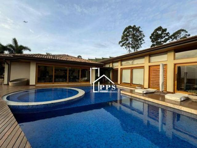 Casa com 5 dormitórios à venda, 1080 m² por R$ 22.300.000,00 Condomínio Fazenda da Grama Golf Club