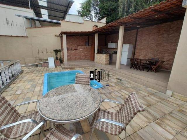 Casa com 5 dormitórios à venda, 111 m² por R$ 549.000,00 São Mateus Juiz de Fora/MG