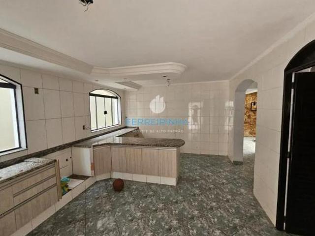 Casa com 5 dormitórios à venda, 129 m² por R$ 630.000,00 Parque Senhor do Bonf