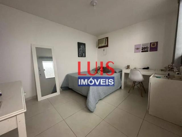 Casa com 5 dormitórios à venda, 165 m² por R$ 650.000,00 Itaipu Niterói/RJ