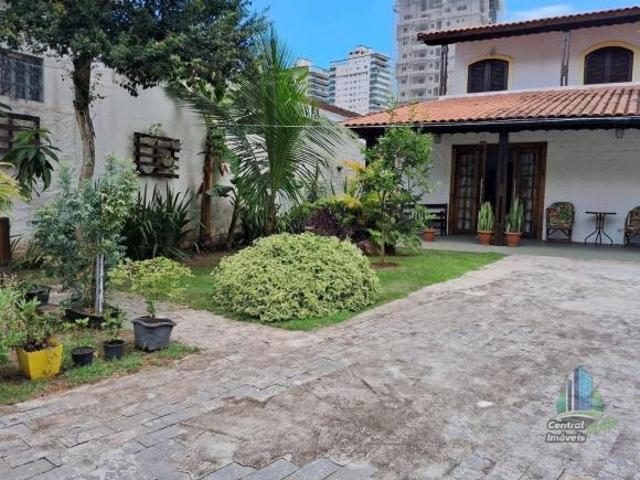 Casa com 5 dormitórios à venda, 200 m² por R$ 1.600.000,00 Canto do Forte Praia Grande/SP