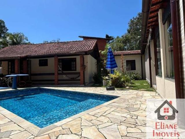 Casa com 5 dormitórios à venda, 200 m² por R$ 1.180.000,00 Guaratuba Bertioga/SP
