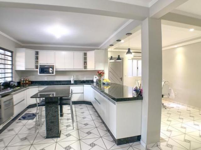 Casa com 5 dormitórios à venda, 202 m² por R 690.000,00 Jardim Santana Morungab