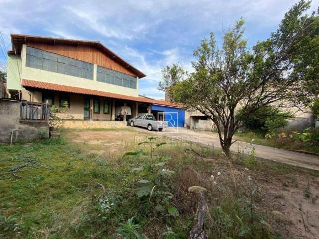 Casa com 5 dormitórios à venda, 212 m² por R$ 750.000,00 Jardim Petrópolis Betim/MG