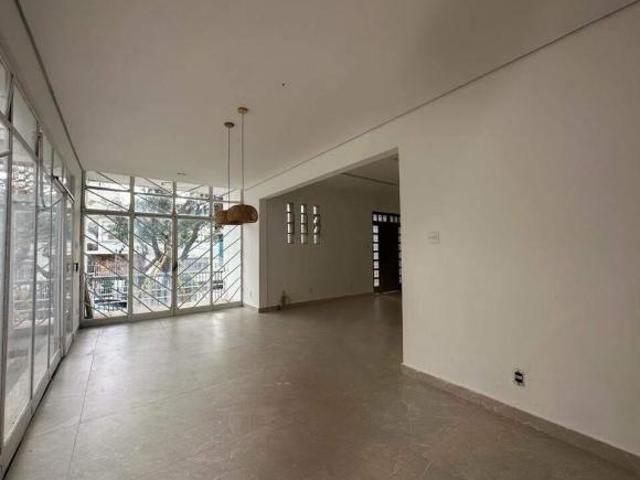 Casa com 5 dormitórios à venda, 228 m² por R$ 1.900.000,00 Santo Antônio Belo Horizonte/MG