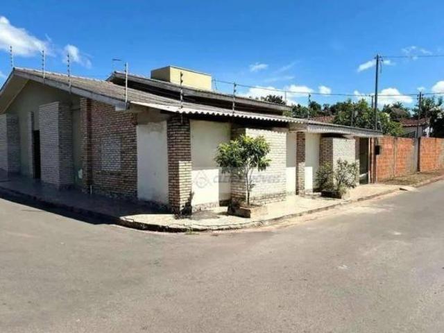 Casa com 5 dormitórios à venda, 237 m² por R$ 495.000,00 Jardim dos Estados Várzea Grande/MT