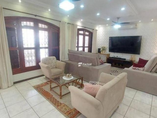 Casa com 5 dormitórios à venda, 239 m² por R$ 890.000,00 Praia da Enseada Guarujá/SP
