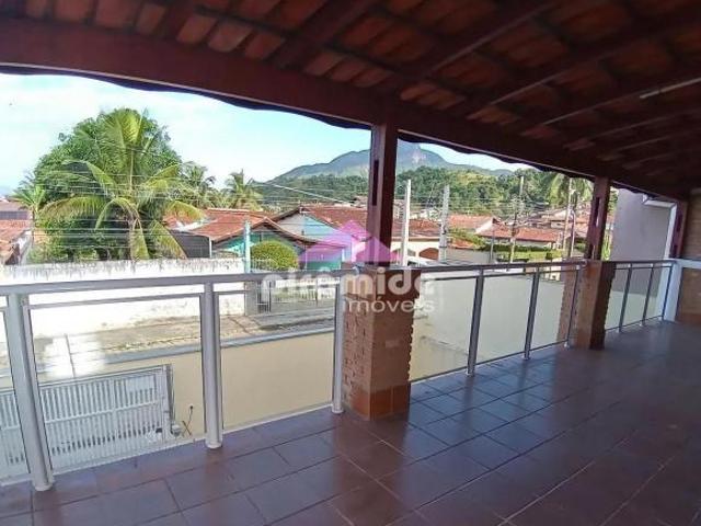 Casa com 5 dormitórios à venda, 232 m² por R$ 980.000,00 Centro Caraguatatuba/SP