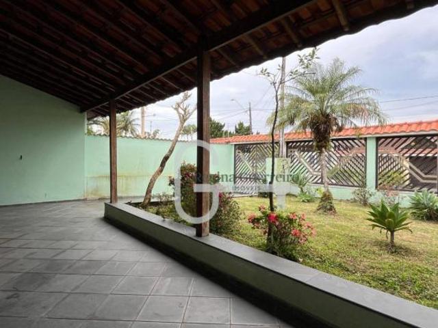 Casa com 5 dormitórios à venda, 249 m² por R$ 645.000,00 Centro Peruíbe/SP