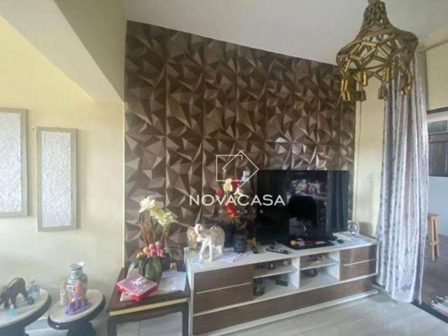 Casa com 5 dormitórios à venda, 240 m² por R$ 1.100.000,00 Piratininga Venda Nova Belo Horizon