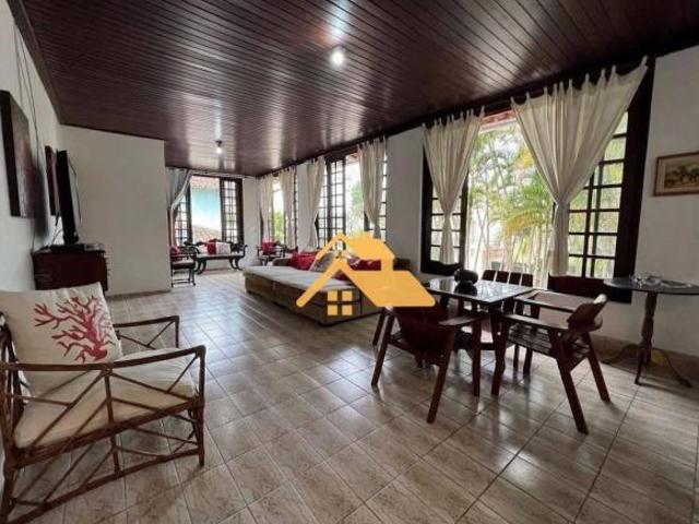Casa com 5 dormitórios à venda, 242 m² por R$ 3.500.000,00 Praia de Juquehy São Sebastião/SP