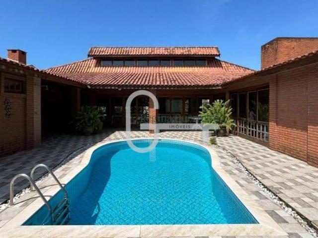 Casa com 5 dormitórios à venda, 254 m² por R$ 1.400.000,00 Jardim Imperador Peruíbe/SP