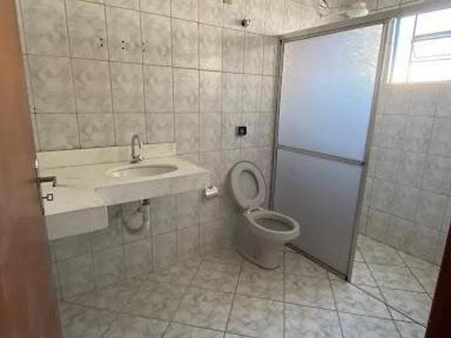 Casa com 5 dormitórios à venda, 258 m² por R$ 550.000,00 Santana Varginha/MG