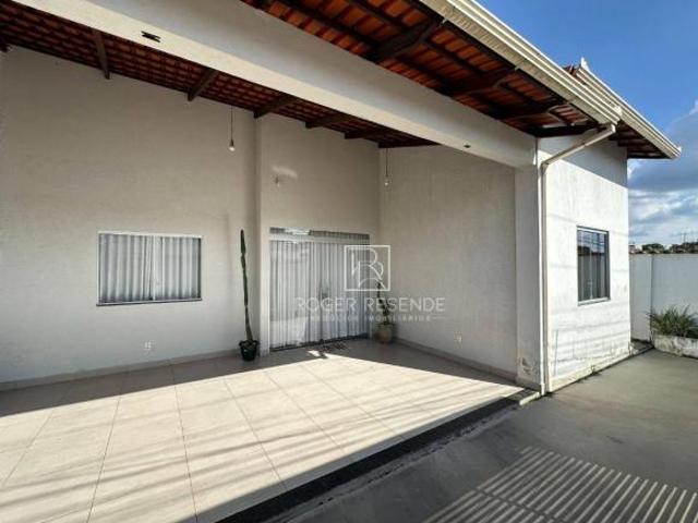 Casa com 5 dormitórios à venda, 258 m² por R$ 730.000,00 Jardim Brasília Betim/MG