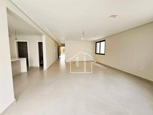 Casa com 5 dormitórios à venda, 250 m² por R$ 3.595.000,00 Condomínio Jardim das Colinas São Jos