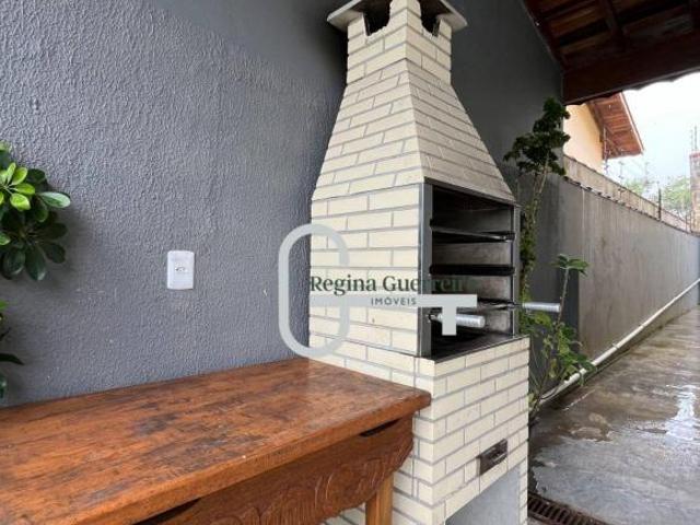 Casa com 5 dormitórios à venda, 260 m² por R$ 990.000,00 Estância Balneária Maria Helena Novaes