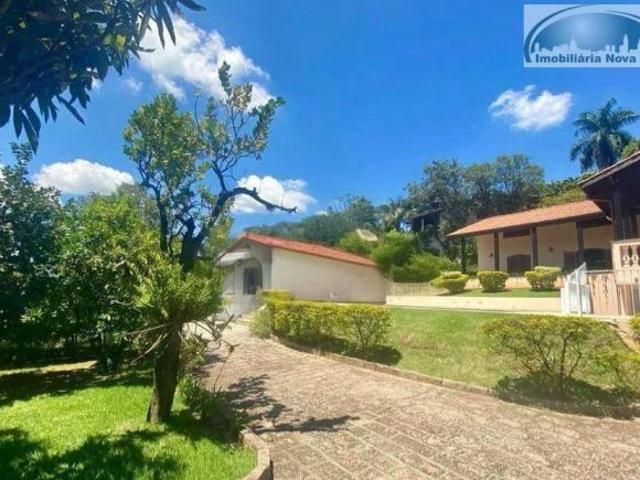 Casa com 5 dormitórios à venda, 286 m² por R$ 2.500.000,00 Condomínio Vista Alegre Sede Vinhed