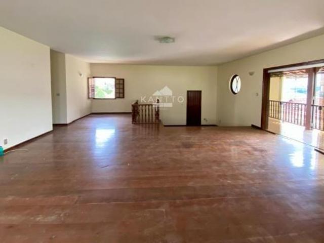Casa com 5 dormitórios à venda, 300 m² por R$ 1.500.000,00 Bom Clima Juiz de