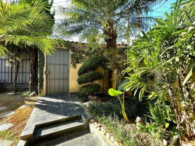 Casa com 5 dormitórios à venda, 300 m² por R$ 1.790.000,00 Vila Sônia São Paulo/SP