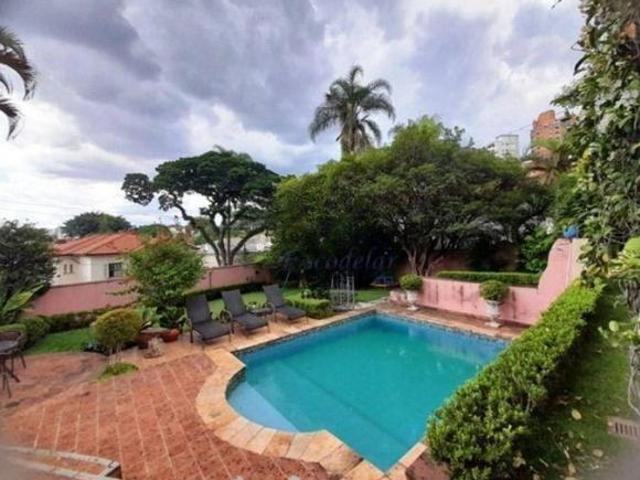 Casa com 5 dormitórios à venda, 300 m² por R$ 5.800.000,00 Pacaembu São Paulo/SP