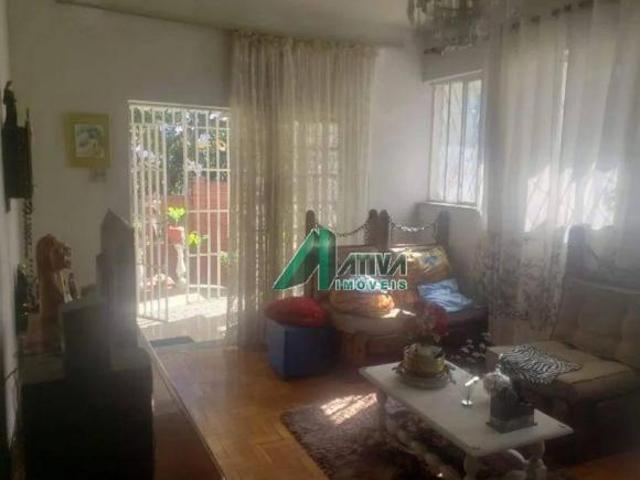 Casa com 5 dormitórios à venda, 300 m² por R$ 900.000,00 Alto Barroca Belo Horizonte/MG