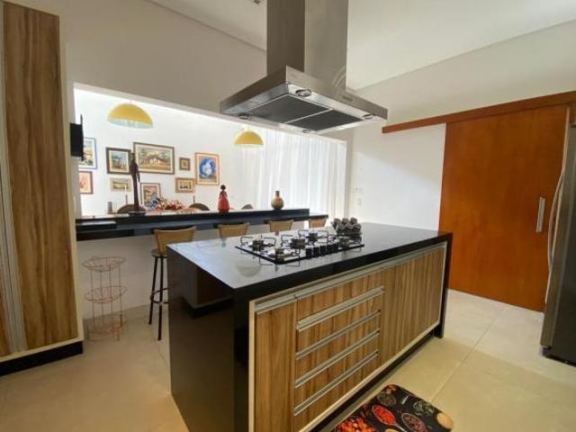 Casa com 5 dormitórios à venda, 327 m² por R$ 4.200.000,00 Condomínio Reserva do Paratehy São Jo