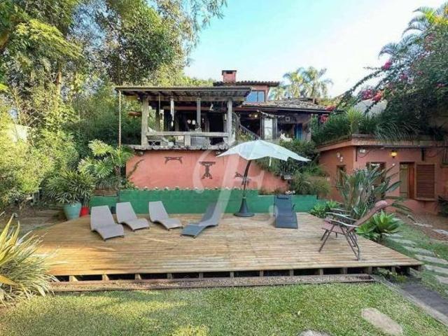 Casa com 5 dormitórios à venda, 334 m² por R$ 2.500.000,00 Granja Viana Miolo da Granja Cotia/