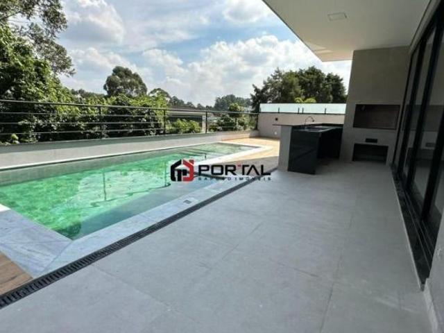 Casa com 5 dormitórios à venda, 340 m² Condomínio São Paulo II!