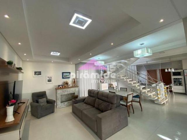 Casa com 5 dormitórios à venda, 350 m² por R$ 3.000.000,00 Urbanova São José dos Campos/SP