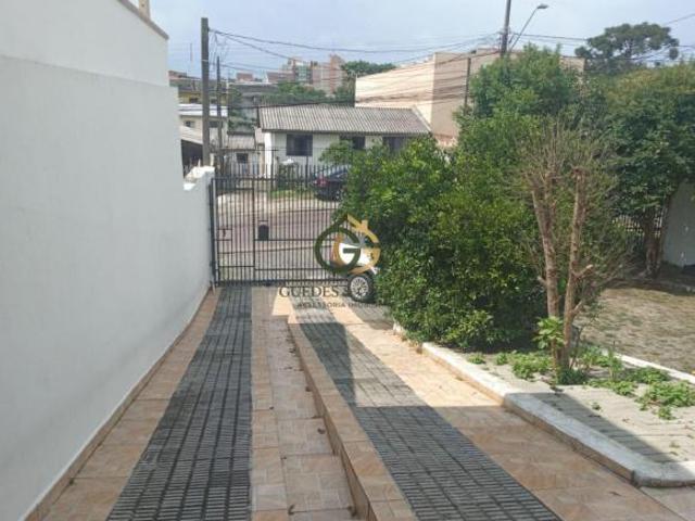 Casa com 5 dormitórios à venda, 350 m² por R$ 1.40
