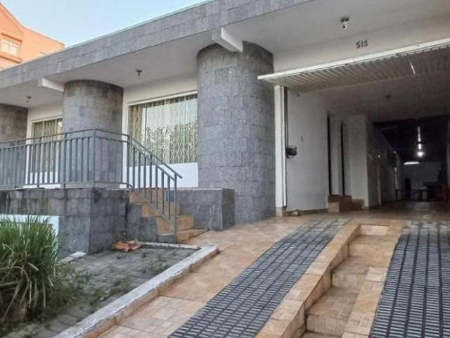 Casa com 5 dormitórios à venda, 350 m² por R$ 1.299.000,00 Capão Raso Curit