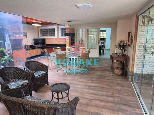 Casa com 5 dormitórios à venda, 351 m² por R$ 2.800.000,00 Jardim Esplanada São José dos Campos/